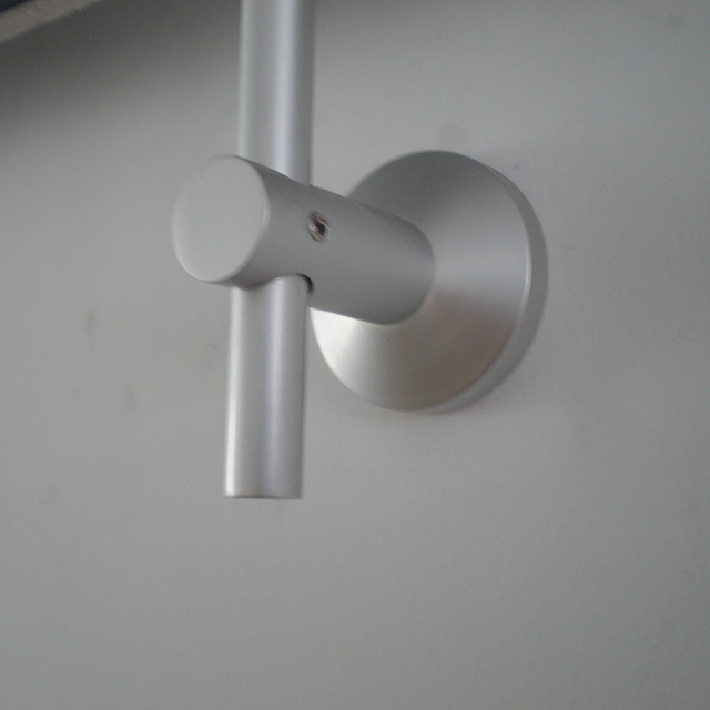 Wall Mounted Rod Display System (RF01)